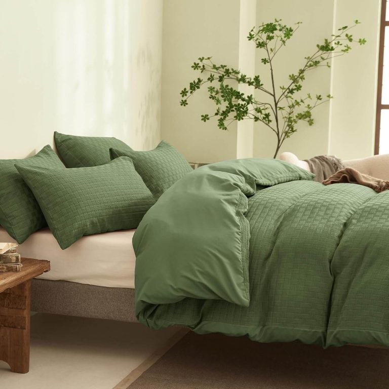 The Eiderdown: An Authentic Icelandic Eiderdown Store